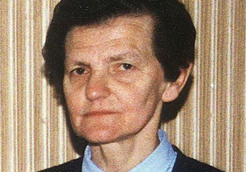 Le tre ragazzine di Satana e l'agghiacciante morte di suor Maria Laura ...